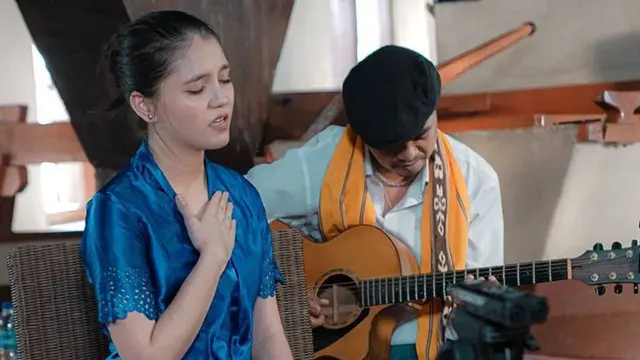 Fakta Menarik Juliette Angela, Penyanyi Keroncong yang Jadi Sorotan ...