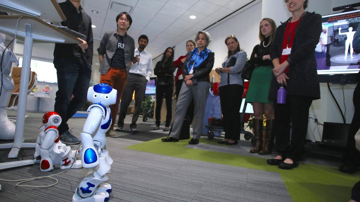 IBM-MERA, Robot IBM Perawat Lansia - Tekno Liputan6.com