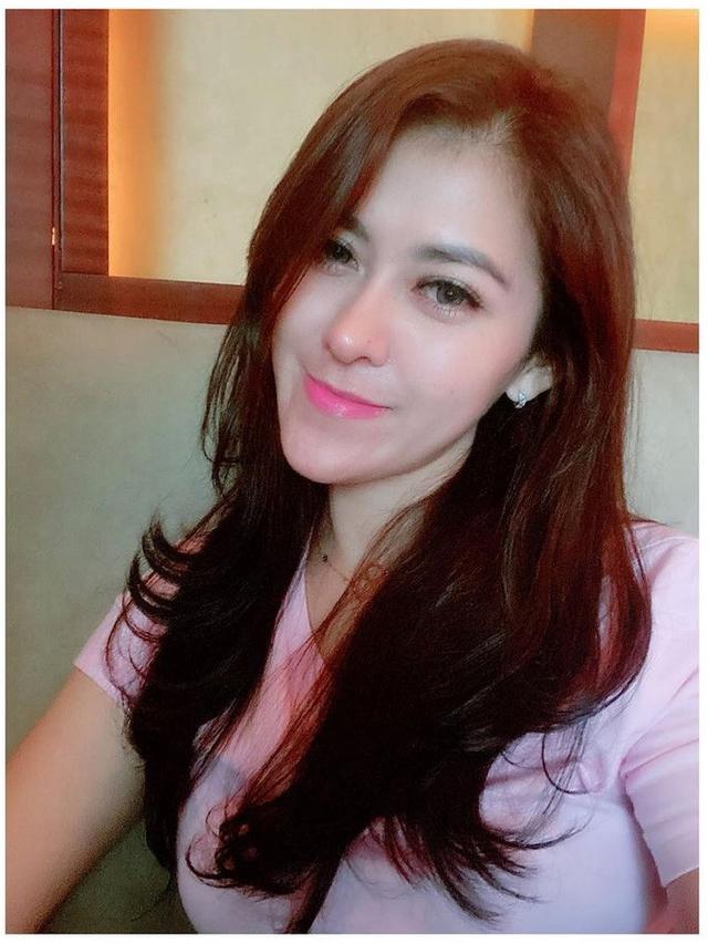 6 Transformasi Ade Bunga Niari, Mantan Istri Pertama Andika Kangen Band - Hot Liputan6.com