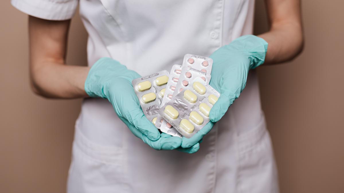 Cefixime Obat Apa? Ketahui Aturan Pakai dan Efek Sampingnya