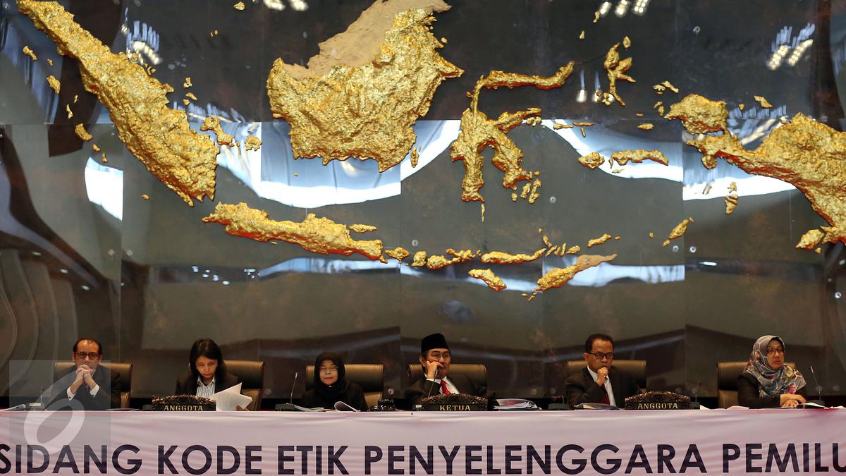 Ketua Kpu Dki Jalani Sidang Dugaan Pelanggaran Etik Di Dpr Foto