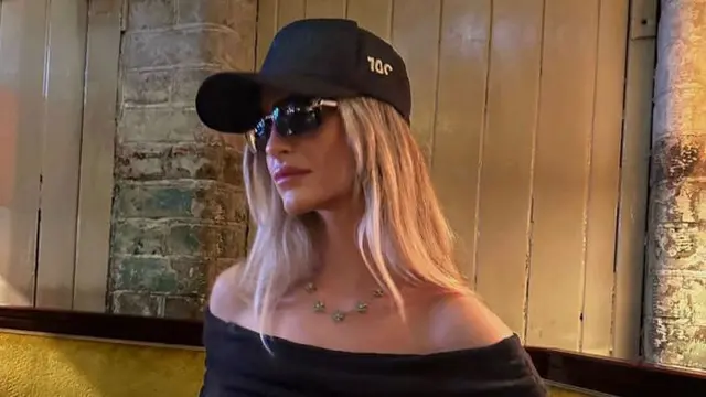 7 Pesona Fefe Slinkert, Pacar Nathan Tjoe-A-On Bintang Timnas Indonesia yang Punya Profil ...