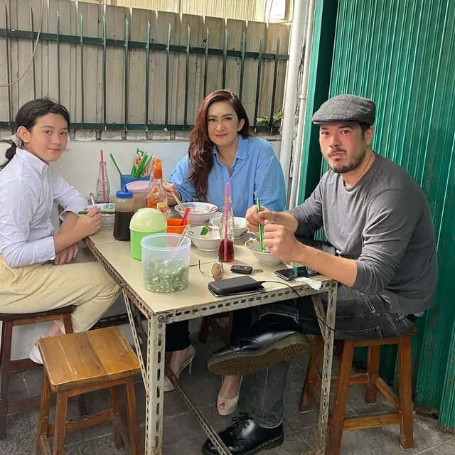 Zack Lee Mengaku Masih Cinta Nafa Urbach, Pernah Bicara Tentang Rujuk - Entertainment Fimela.com