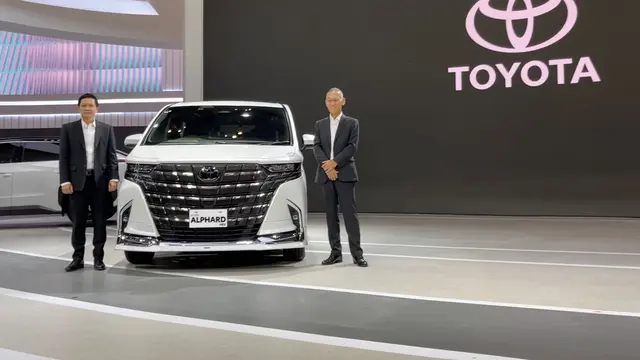 All New Toyota Alphard HEV Melantai di GIIAS 2023, Harganya Rp 1,6 Miliar