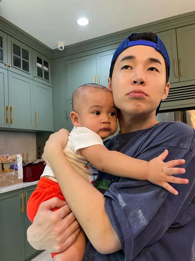 Henry Lau Silaturahmi ke Rumah Nagita Slavina, Warganet: K-Pop Makin ...