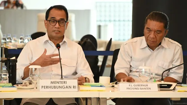 Menhub Siapkan 3 Jurus Urai Kepadatan Pelabuhan Merak Jelang Lebaran 2023 - Bisnis Liputan6.com