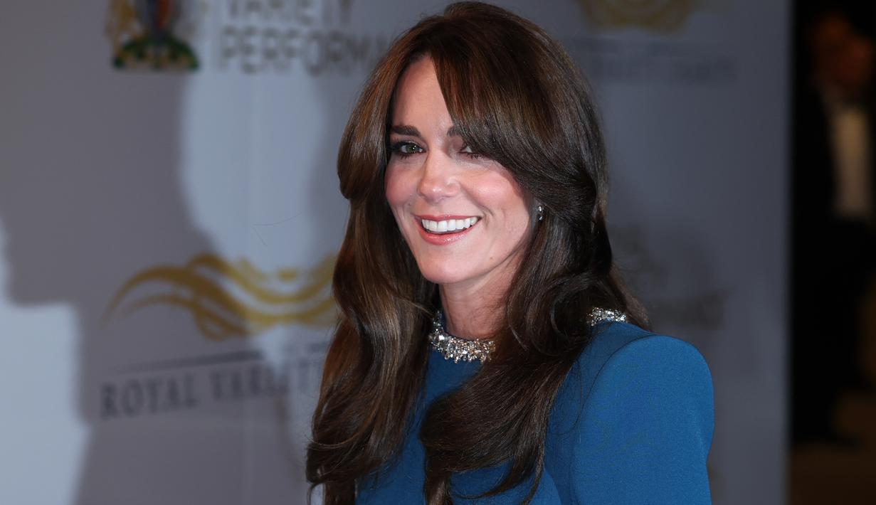 Potret Kate Middleton Tampil Memukau dan Anggun di Royal Variety ...