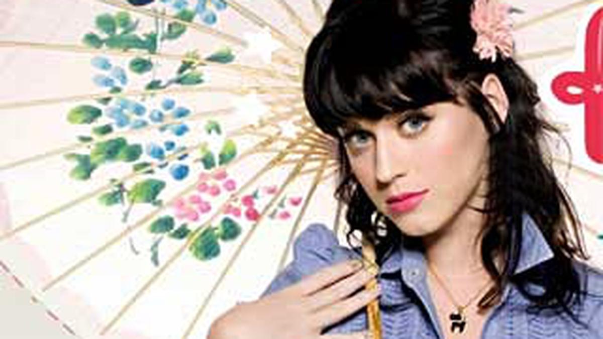 Katy Perry Ungkap Kehidupannya Usai Bercerai