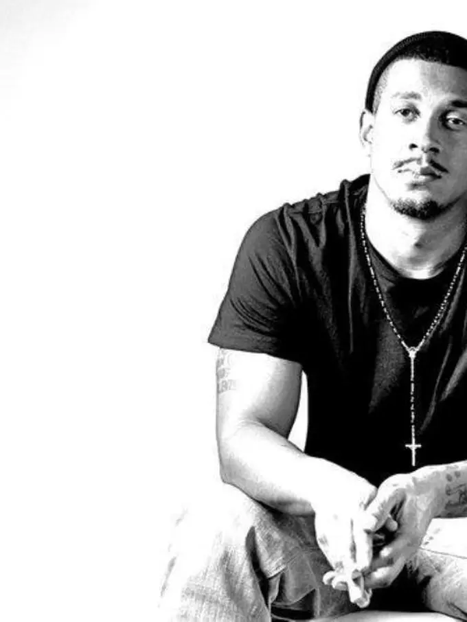 'Twerk It Like Miley' Brandon Beal Jadi Inspirasi Beatbox ...