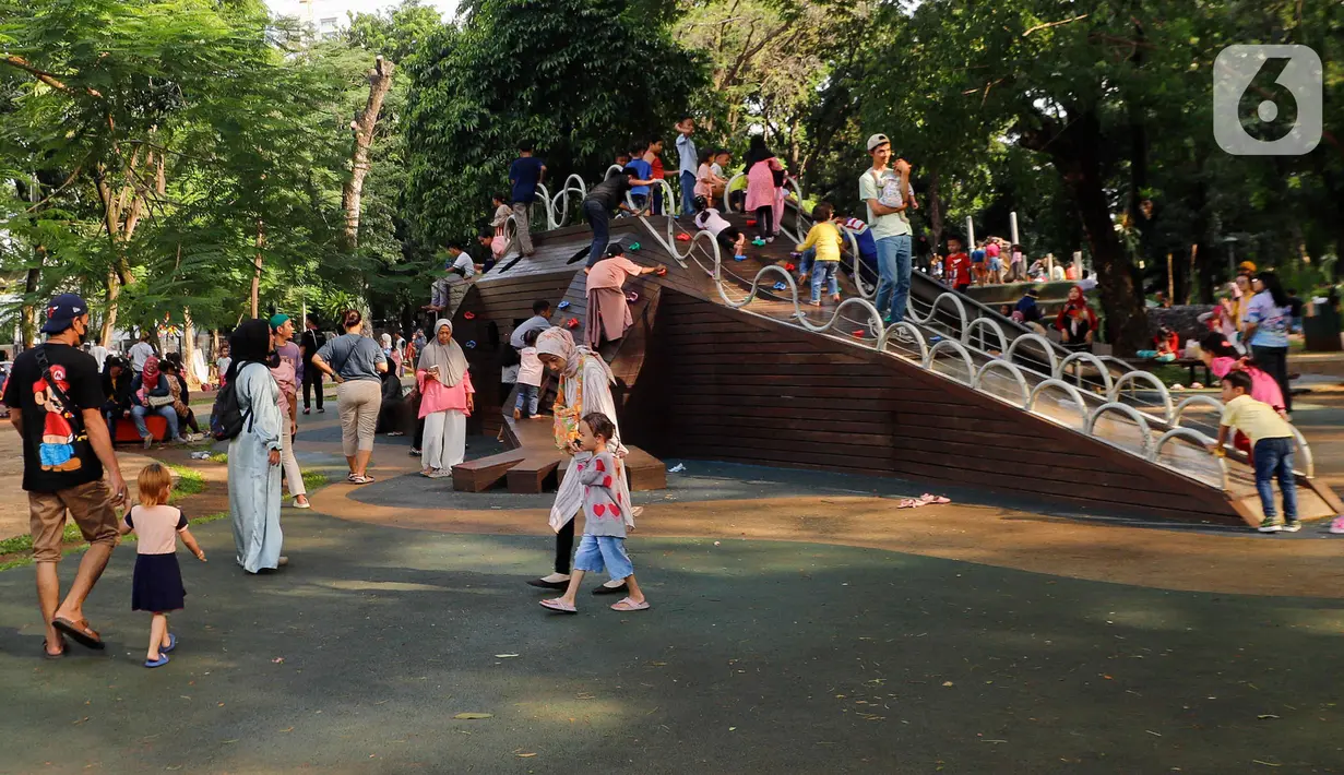 Menikmati Tebet Eco Park di Hari Terakhir Libur Lebaran - Foto Liputan6.com