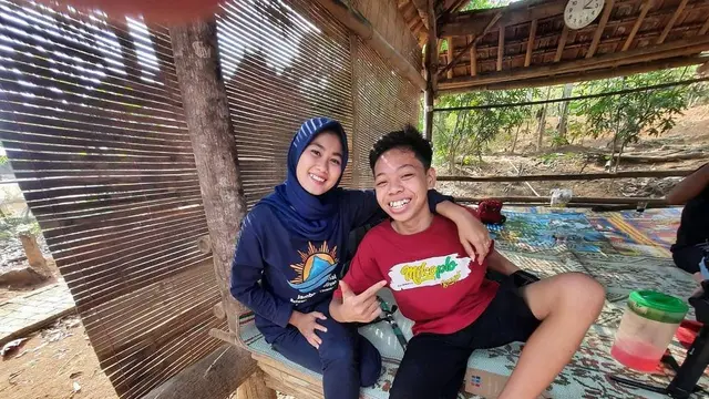 Ingat Dimas yang Viral karena Suka Mbak Ruroh? Ini 6 Potret Terbarunya - Hot Liputan6.com