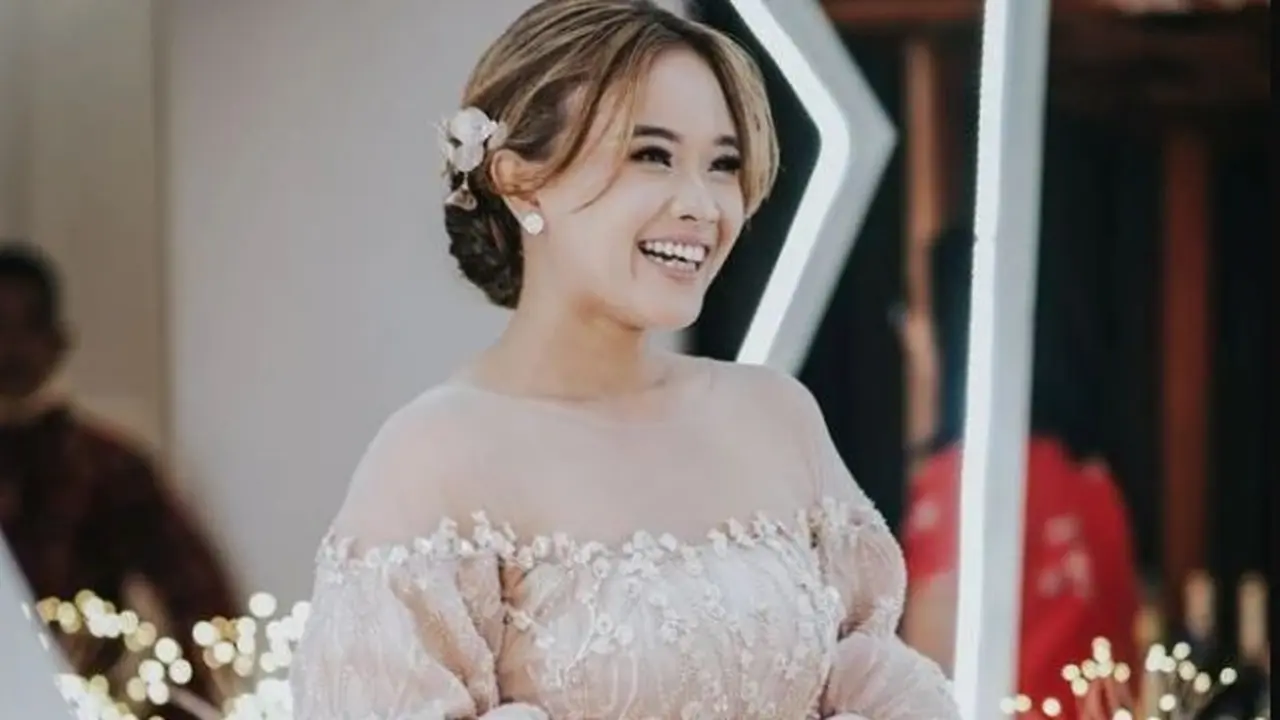 7 Potret Terbaru Winda Viska yang Kini Menetap di Pulau Bintan, Curi Perhatian - Hot Liputan6.com