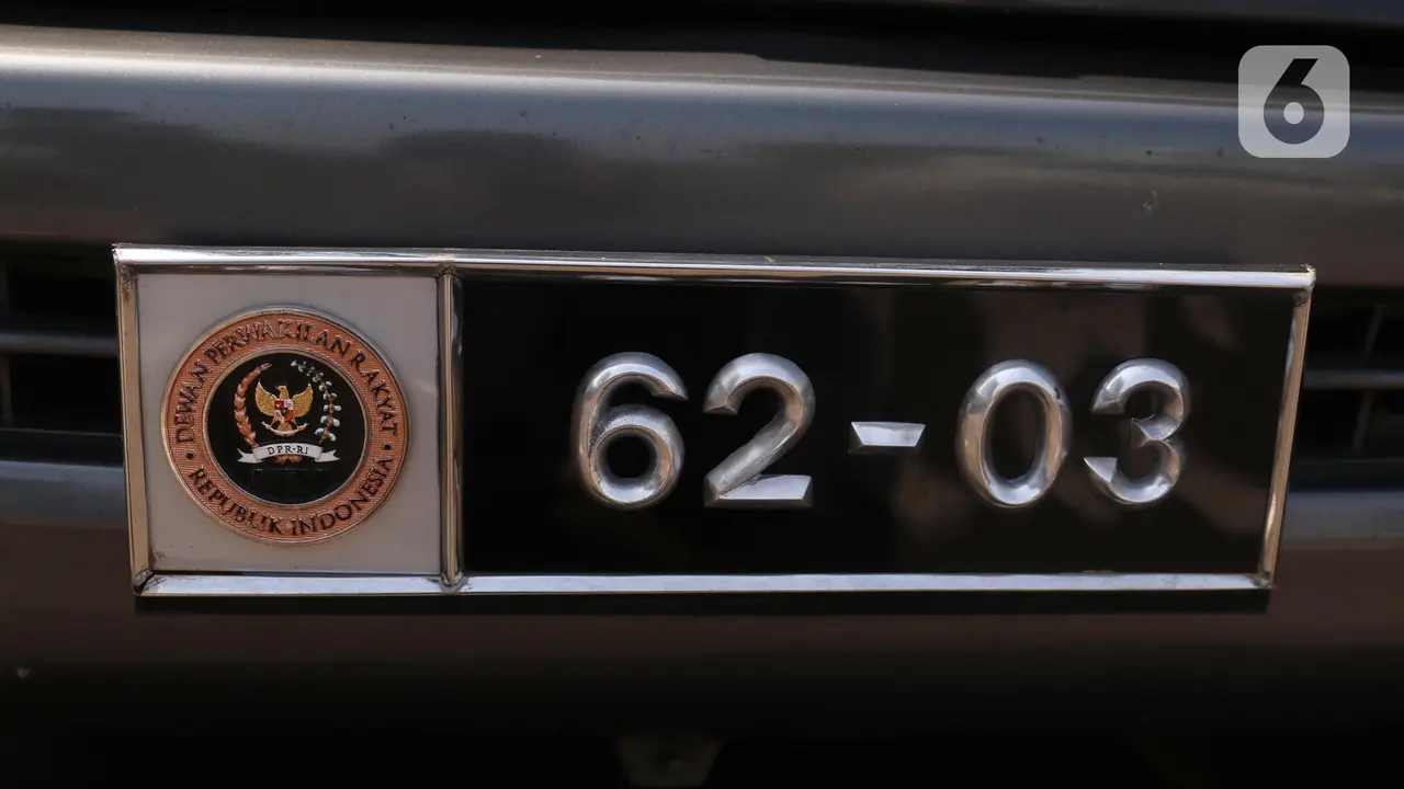 Melihat Lebih Dekat Plat Nomor Khusus Anggota DPR RI - Otomotif ...