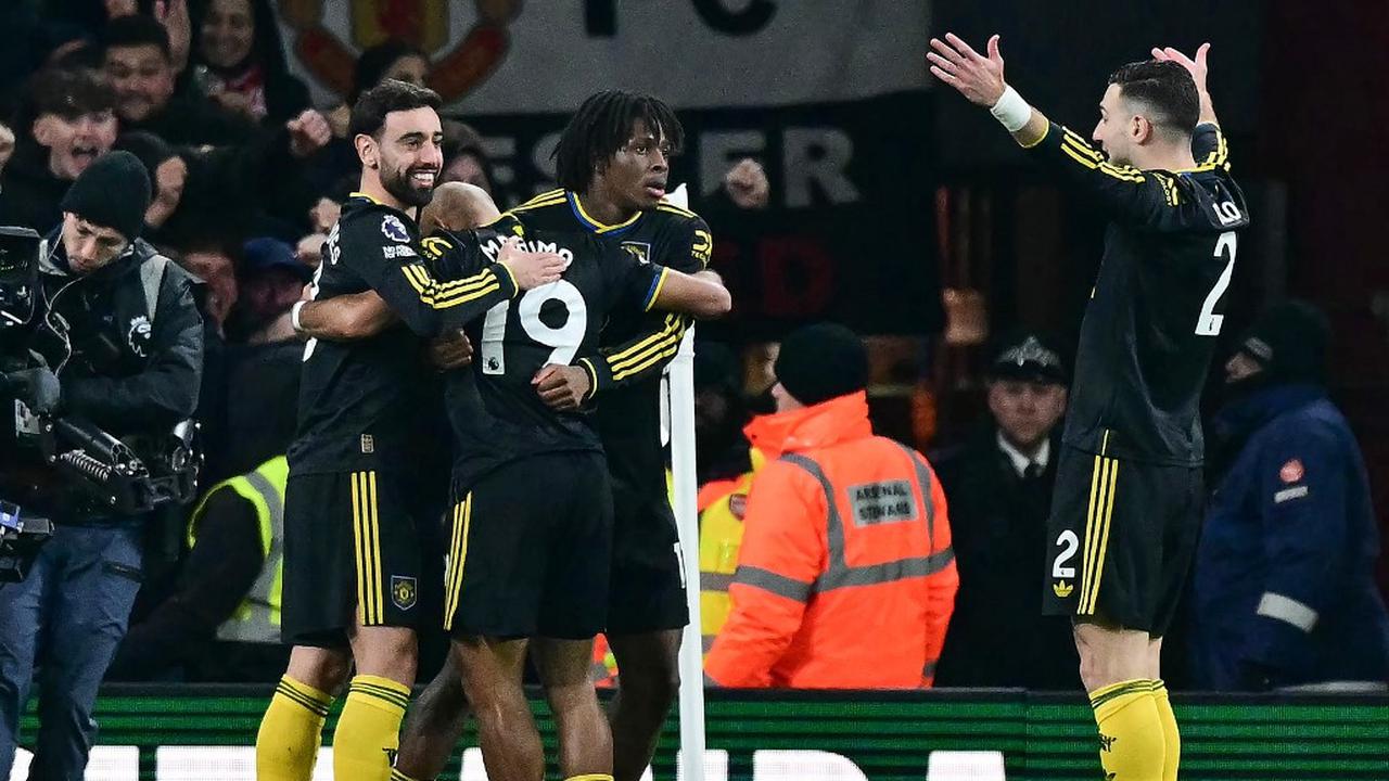 Patrick Dorgu Ditarik Lebih Awal di Laga Arsenal vs MU, Alami Cedera ...