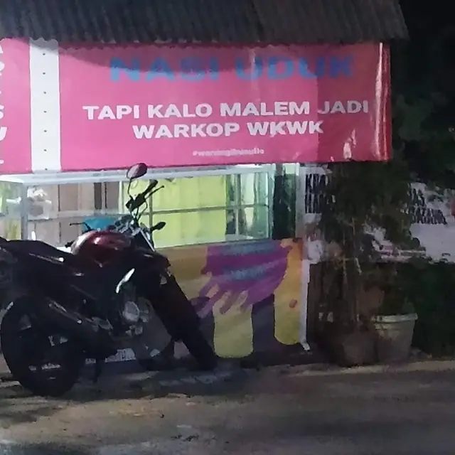 6 Tulisan Nyeleneh di Spanduk Warung Nasi Ini Bikin Pembeli Tepuk Jidat - Hot Liputan6.com