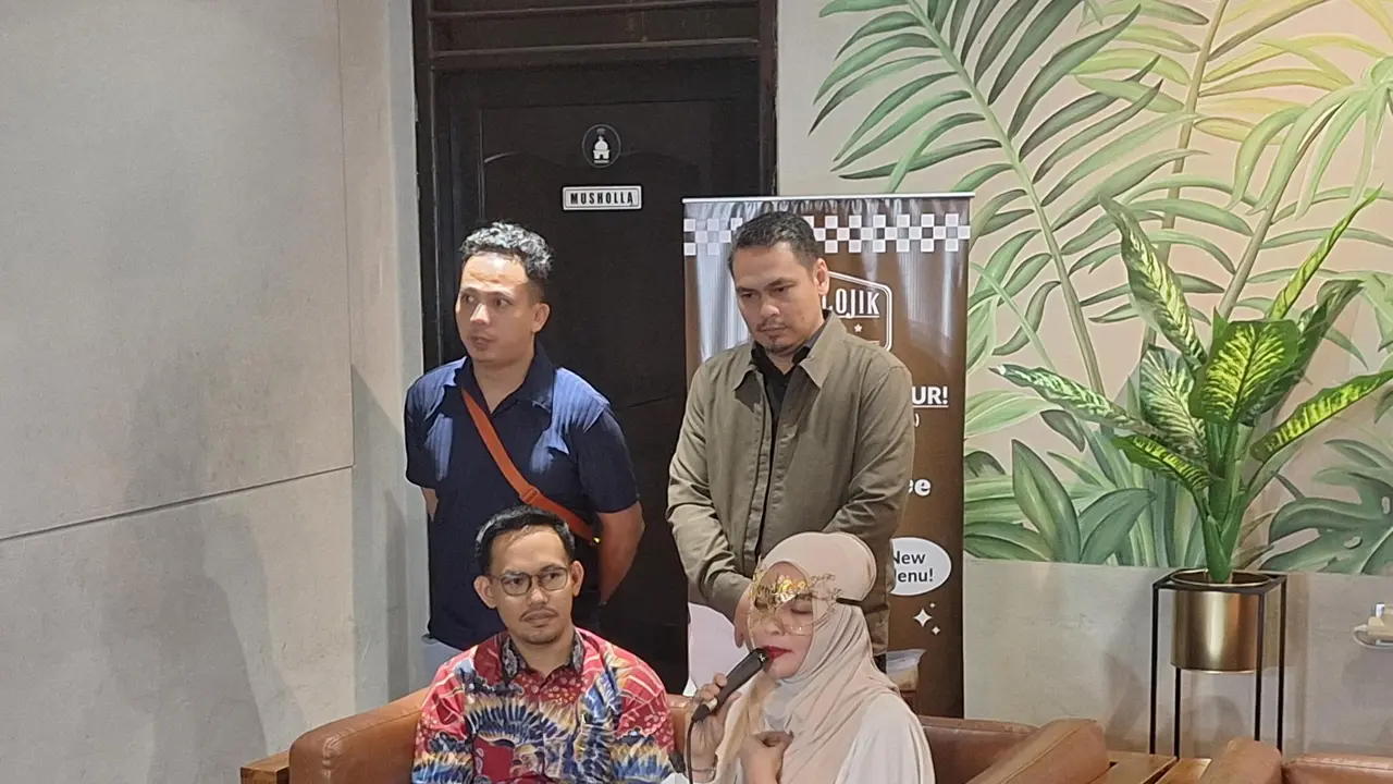 6 Reaksi Doktif Usai Ribut dengan Shella Saukia, Lapor Polisi Soal ...