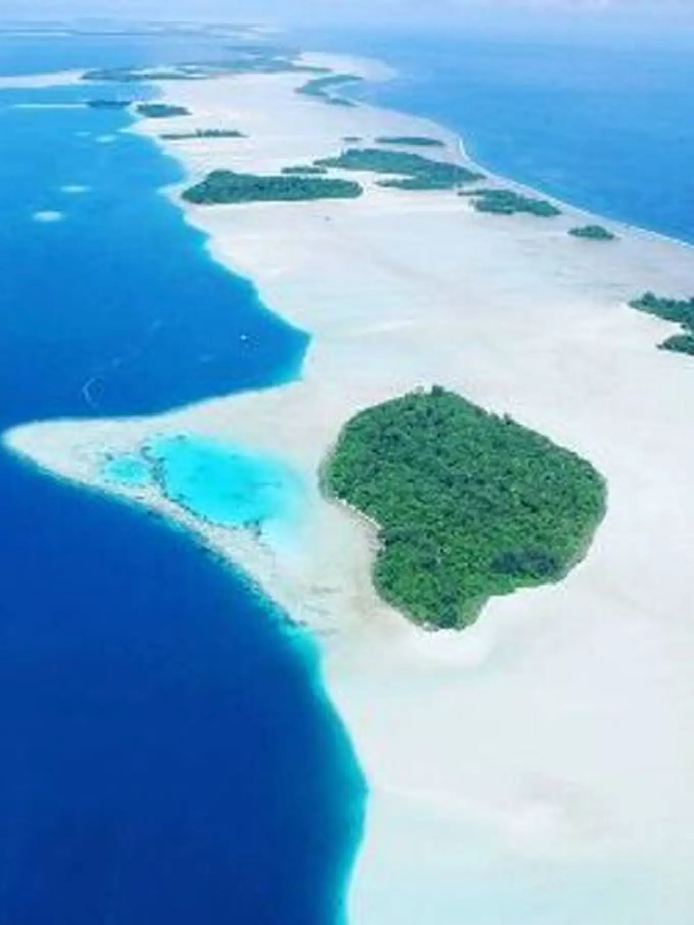 Halmahera, Mengintip Paras Maldives-nya Indonesia - Lifestyle Fimela.com