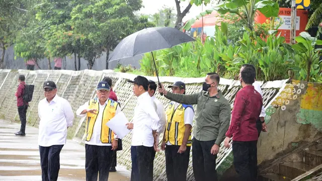 Jokowi Target Normalisasi Ciliwung Rampung 2024 Tinggal 17 Km Lagi