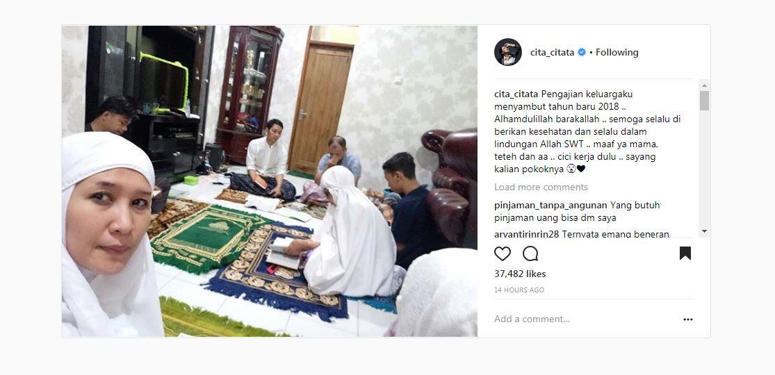 Anti Mainstream, Begini Keluarga Cita Citata Sambut Tahun Baru - ShowBiz Liputan6.com