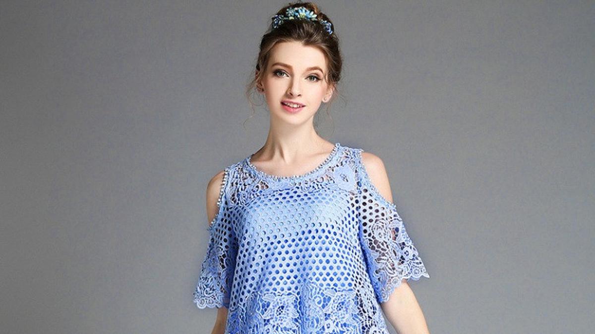 Biar Adem, Outfit Serba Biru Paling Cocok Kamu Pakai - Fashion Fimela.com