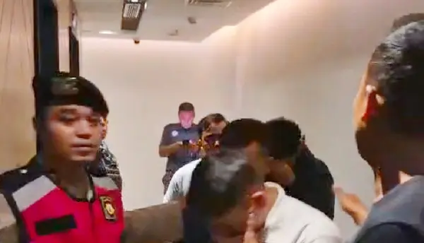 Klarifikasi Wali Kota Prabumulih Soal Kisruh Pencopotan Kepsek, Bantah Anaknya Bawa Mobil ke ...