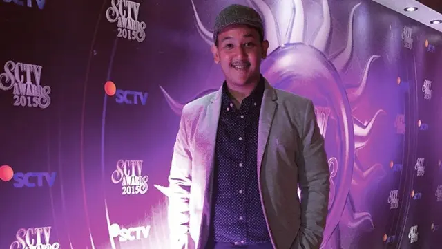 Rifat Umar Ditangkap Terkait Narkoba dengan Teman Wanitanya, Ini 5 Potret Kedekatannya - Hot ...