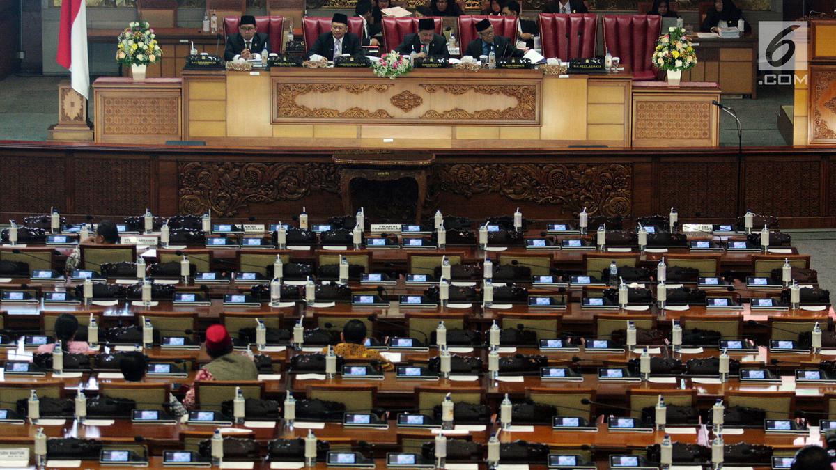 FOTO: DPR Sahkan RUU Serah Simpan Karya Cetak dan Karya Rekam - Foto ...