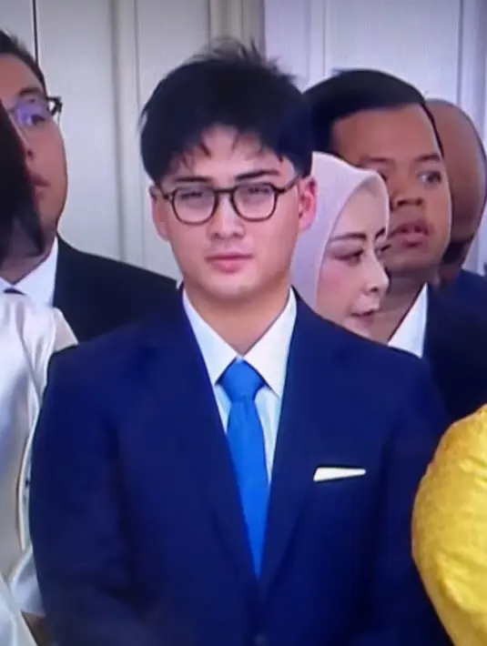 Potret Kyran Djiwandono ‘Cucu’ Prabowo di Pelantikan Presiden 2024 ...