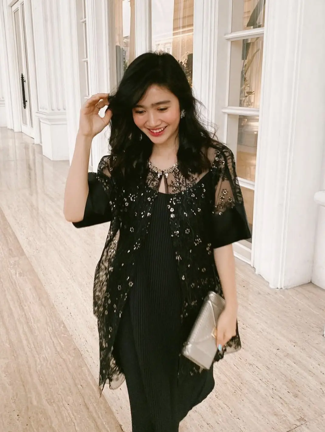 8 Inspirasi Model Dress Brokat dari Enzy Storia Hingga Citra Kirana ...