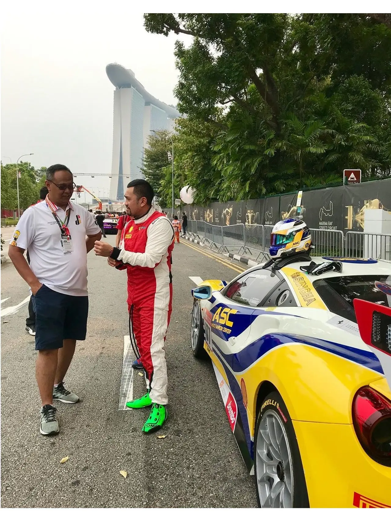 7 Potret Ahmad Sahroni dengan Mobil Mewah, Dijuluki Crazy Rich Tanjung Priok - Hot Liputan6.com