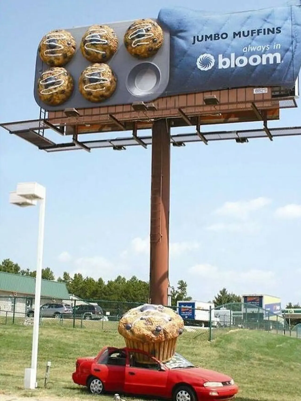 7 Potret Promo Iklan di Jalanan Ini Konsepnya Bikin Melongo, Kreatif ...