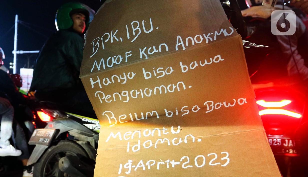 16 Meme Tulisan Curhat Pemudik yang Isinya Kocak Parah, Sukses Bikin ...