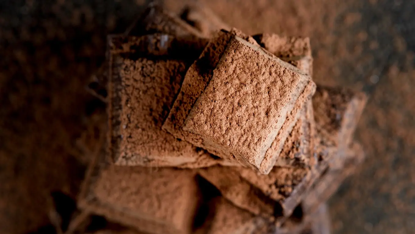 Cara Melelehkan Cokelat yang Halus dan Anti Gagal, Simak Triknya