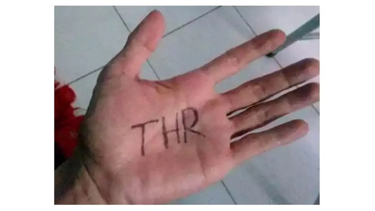 8 Meme Kocak Tunggu THR Idul Fitri Ini Bikin Senyum Sendiri - Hot ...