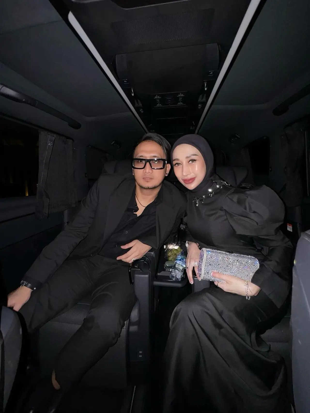 Reza Gladys dan Attaubah Mufid Nilai Masyarakat Indonesia Makin Kristis Soal Fenomena Klinik ...