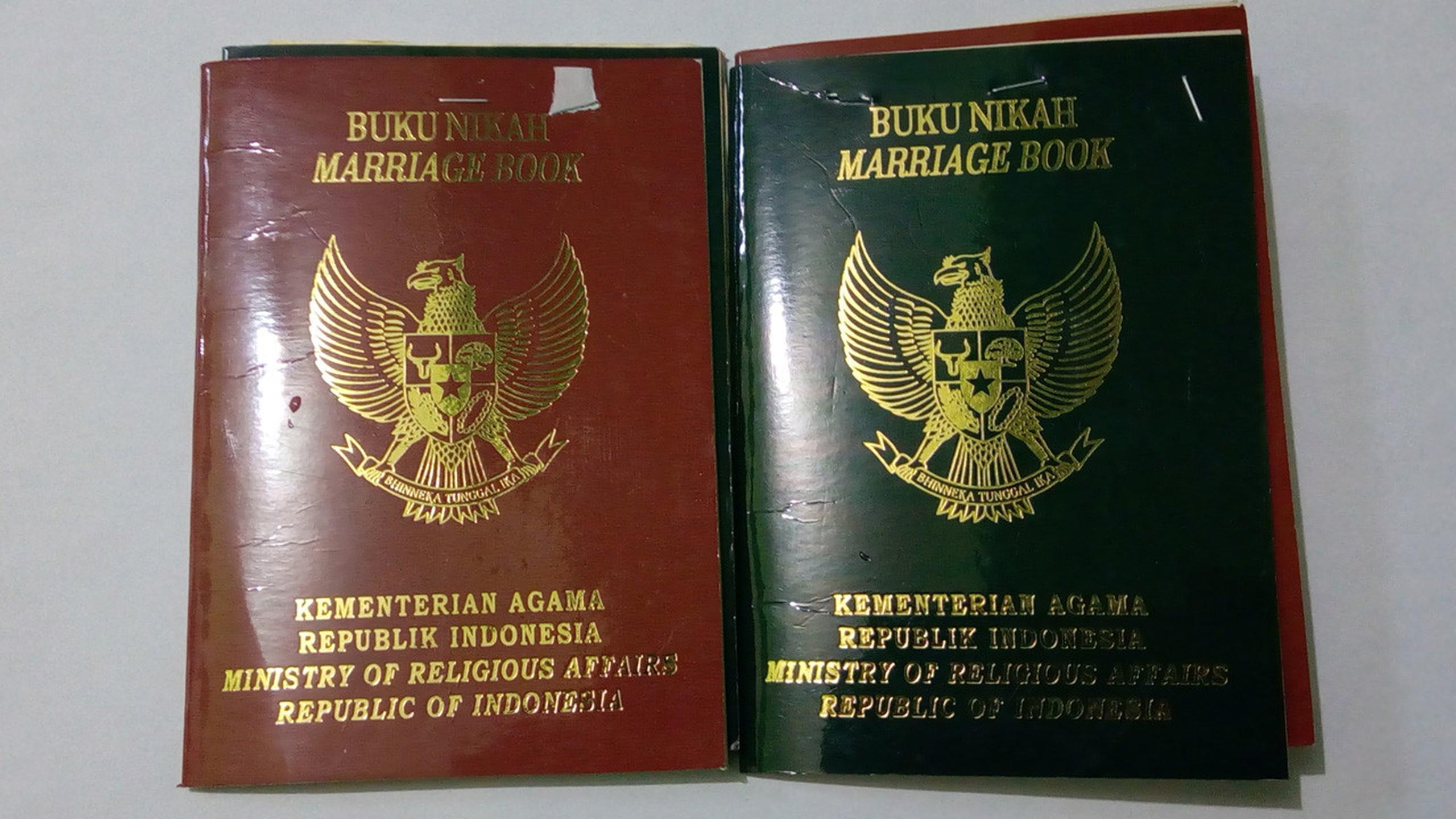 Mengenal Isi Buku Nikah: Cara Cek Buku Nikah Online & Perbedaan Warna ...