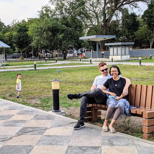 8 Potret Dave Jephcott 'Londokampung' Bersama Keluarga Kecilnya, Kompak ...