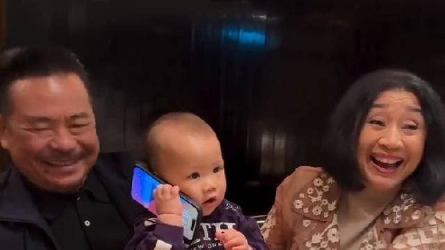 Bocil Menggemaskan, 5 Potret Kelucuan Kyarra Anak Jessica Mila Main ...