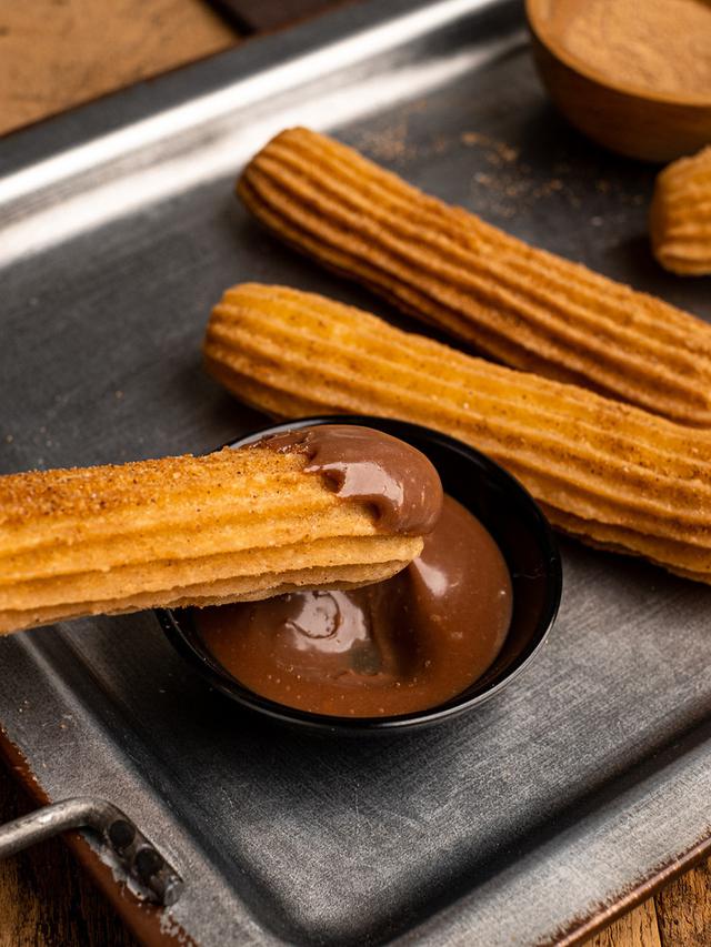 10 Resep Churros Anti Gagal, Dijamin Renyah Seperti Beli di Cafe