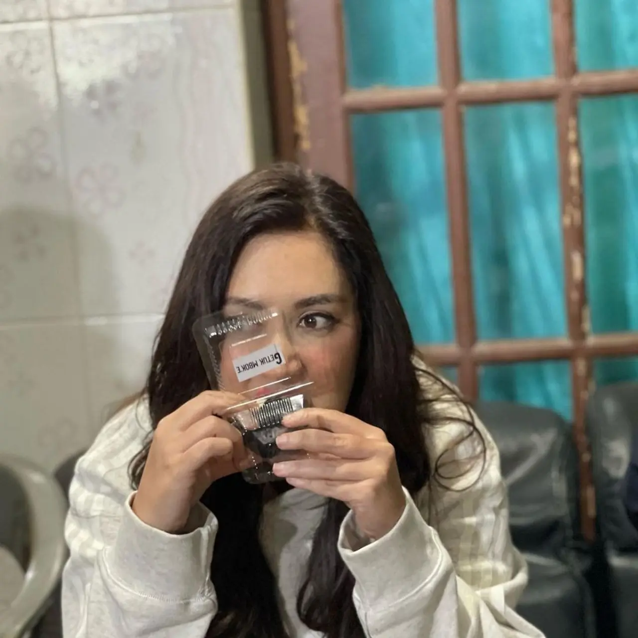 Potret Keserderhanaan 6 Artis ketika Pulang ke Kampung Halaman, Banjir Pujian - Hot Liputan6.com