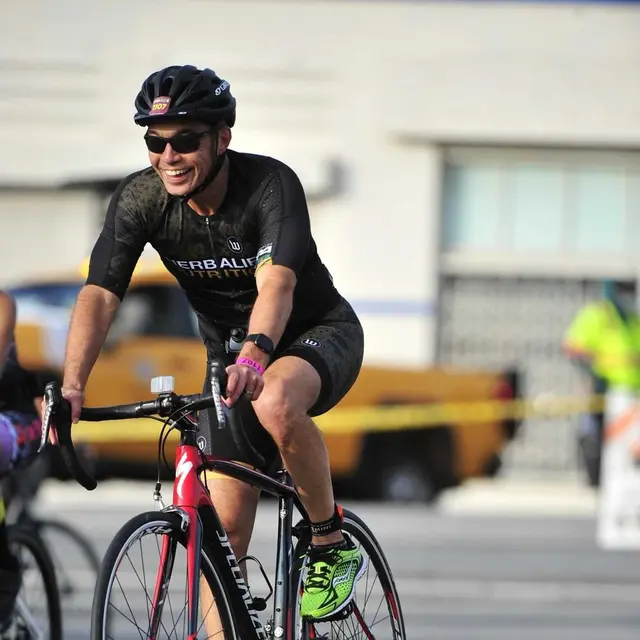 Setelah Influencer Laura Chacon Garbato, Giliran Kent Bradley Serukan ...