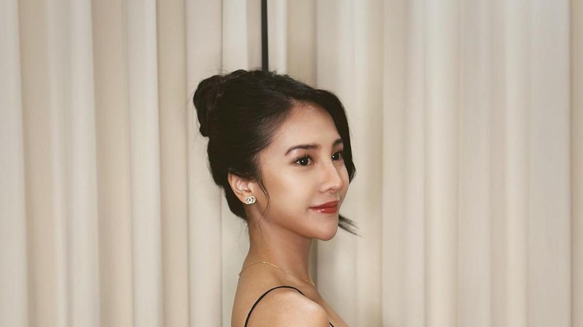 6 Pesona Elegan ala Princess dari Anya Geraldine Kenakan Gaun Klasik ...