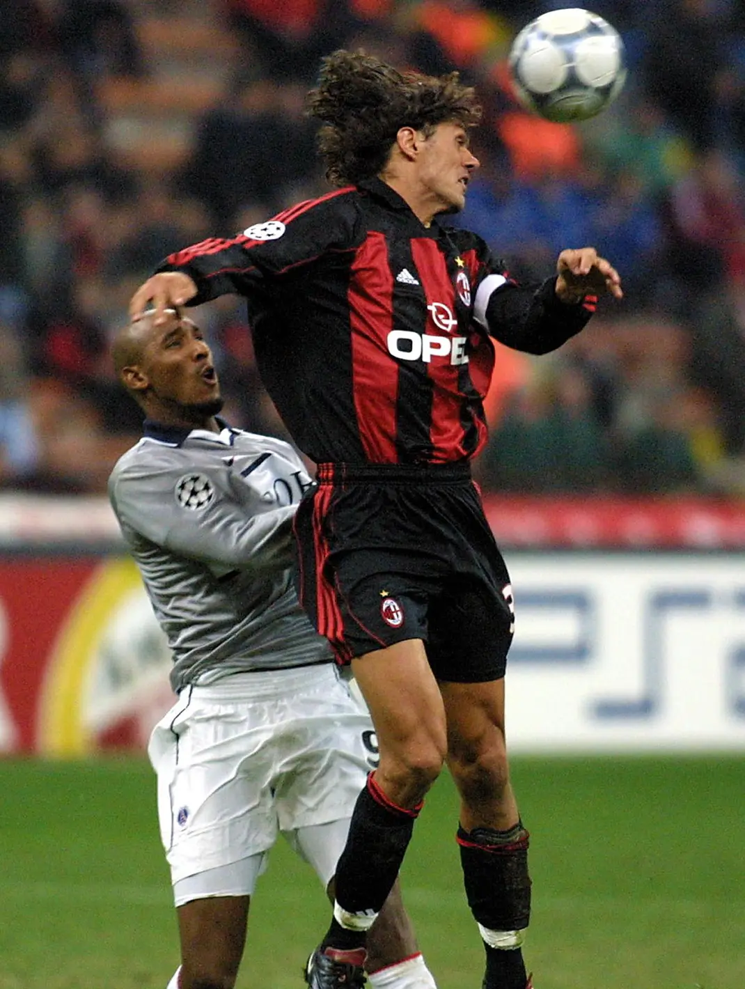 FOTO: Melihat Kembali Aksi Paolo Maldini di Lapangan Hijau - Foto ...