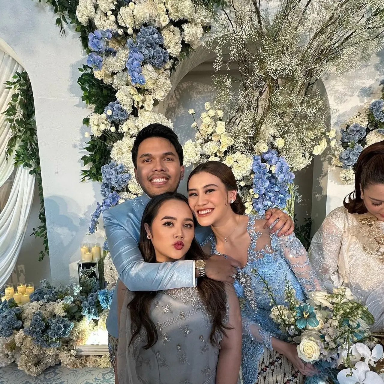 Namanya Sudah Diungkap, Ini 6 Potret Bridesmaid Aaliyah Massaid di Momen Lamaran - Hot Liputan6.com