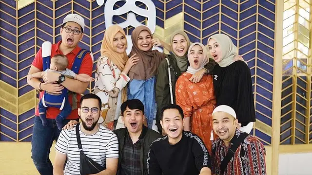 10 Geng Artis Paling Populer! Mulai dari Kepompong hingga Cendol, Aurel Hermansyah dan Lesti ...