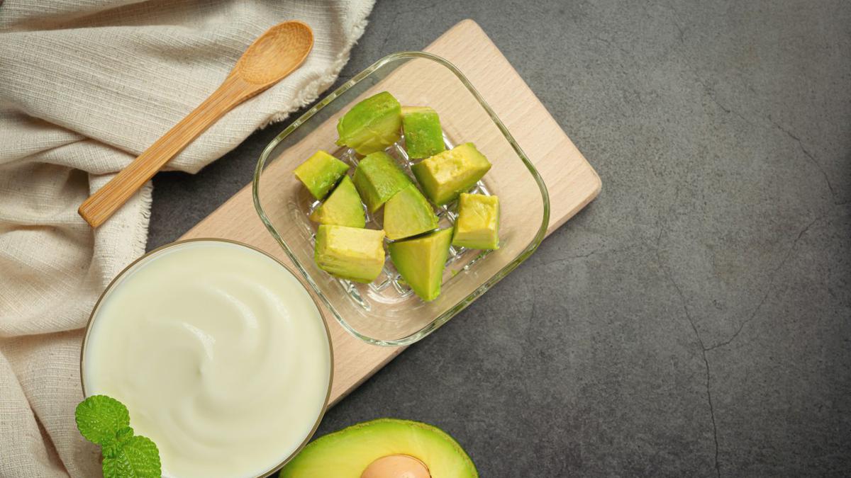 Cara Membuat Puree Alpukat Bayi 8 Bulan yang Praktis dan Bernutrisi ...