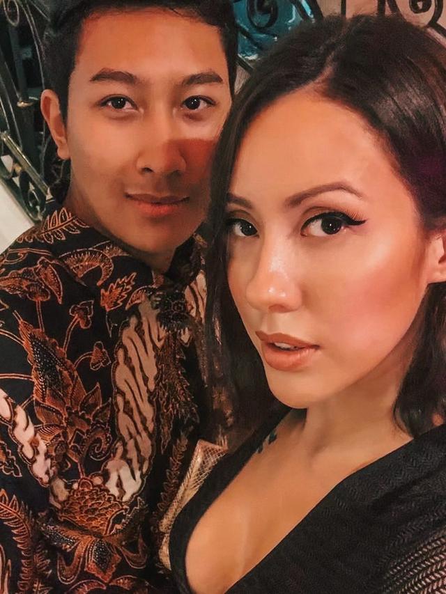 7 Potret Darma Mangkuluhur 'Pangeran Cendana' dan Kekasih yang Seorang DJ