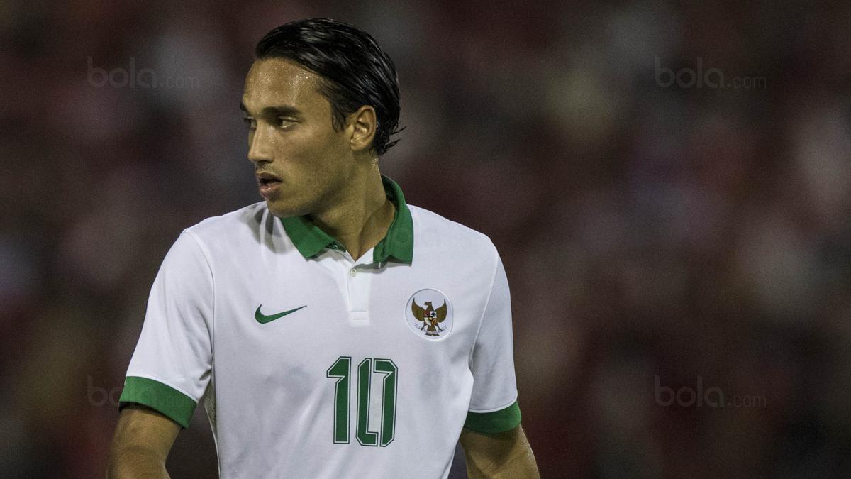 Kisah Menyentuh Ezra Walian Tentang Kecintaannya Terhadap Ajax dan ...