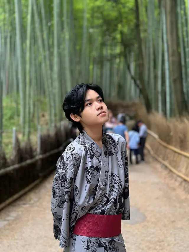 7 Potret Sandy Kristian, Peserta Clash of Champions dengan IPK 5,0 ...