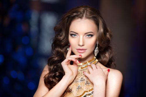 Ide Model Rambut Ala Putri Kerajaan Eropa Untuk Pesta Kostum Beauty Fimela Com